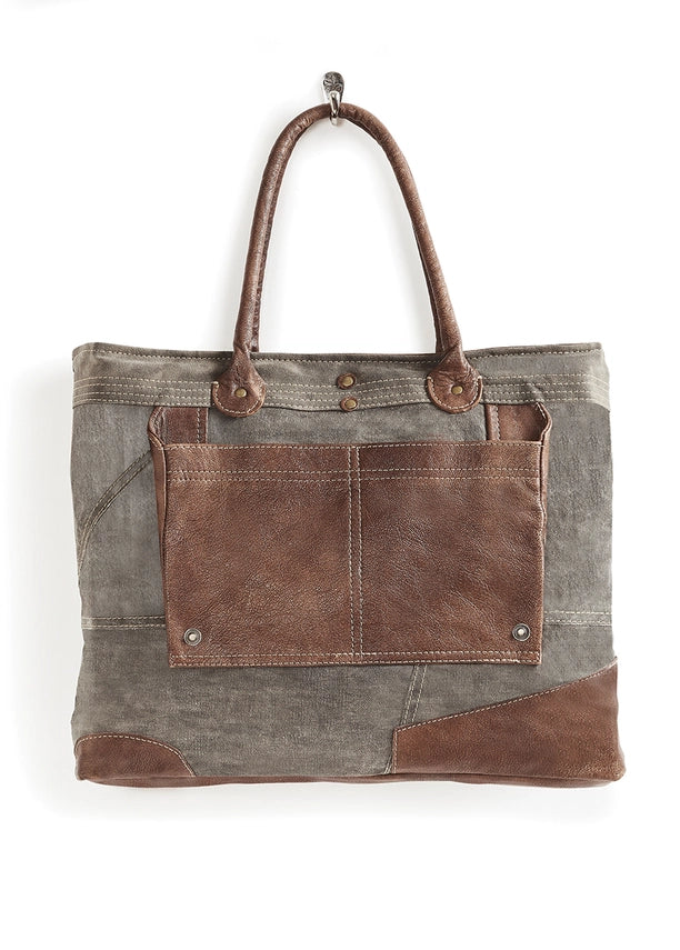 Dakota Shoulder Bag | Compass Rose